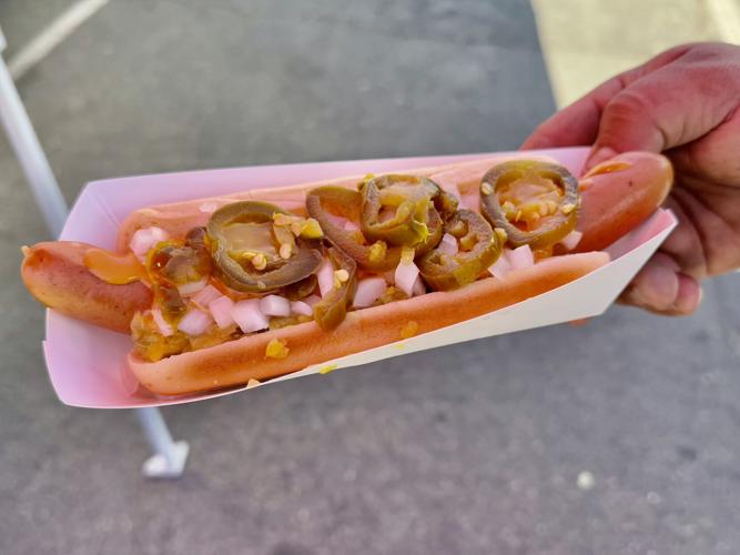Hot diggity dog! : New York Hot Dog Co. has something for you to bite ...