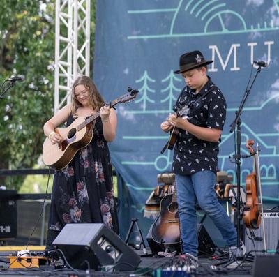 'SmallTown Strings' to kick off the California leg of their nationwide ...