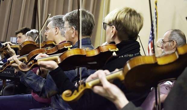 Traditional ceilidh teaches traditional Scottish/Irish dances in Grass ...