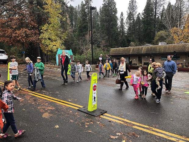 Nevada County Captures: Kids learn about fire drills at Twin Ridges ...
