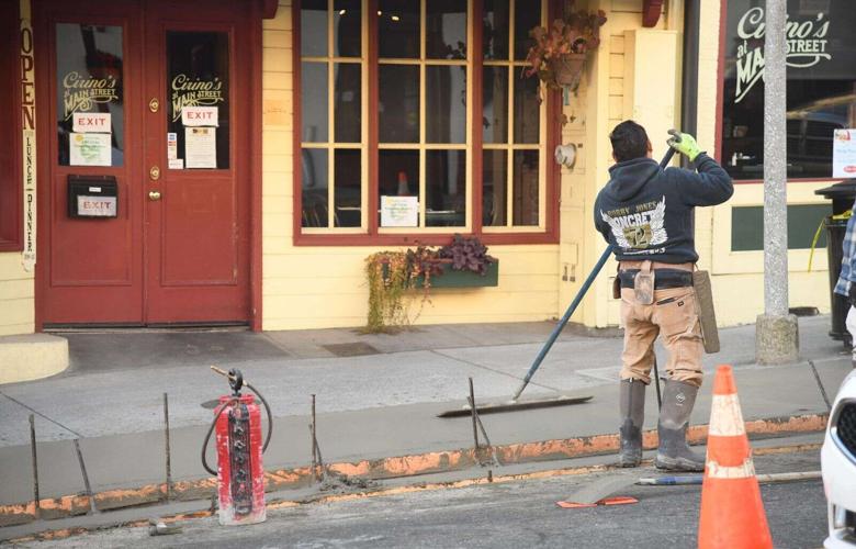 Parklets in place: Downtown Streetscape Improvements Project moving ...