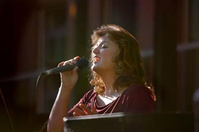 Sierra Jazz Society and Paul Emery present vocalist Beth Duncan ...