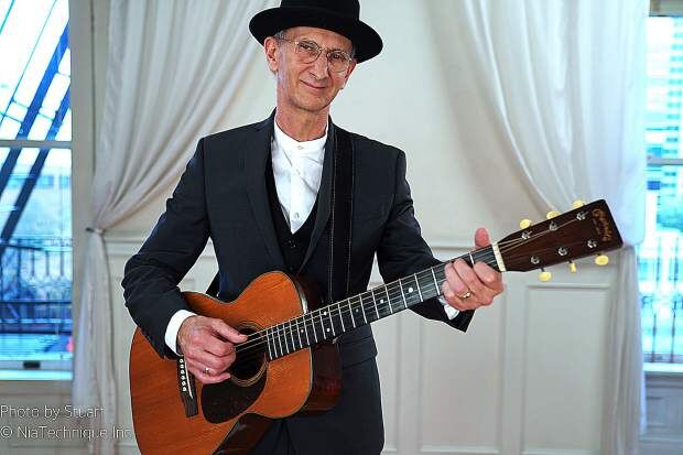 Terry Robb and his 19 Best Acoustic Guitar awards play KVMR’s intimate ...