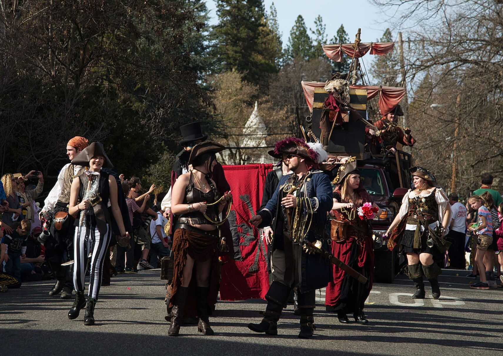Let the good times roll: Nevada City’s annual Mardi Gras parade and ...