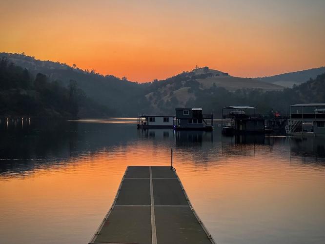 Nevada County Captures: Skippers Cove Marina, Englebright Reservoir ...