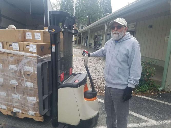 Time to give: SPD Markets, Smart Chicken make annual donation to ...