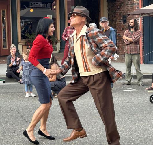 Thursday night market in Grass Valley: Dancing in the streets | News ...