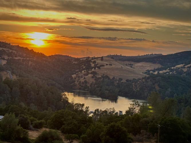 Nevada City Captures: Final performance of Clue by the lyric Rose ...