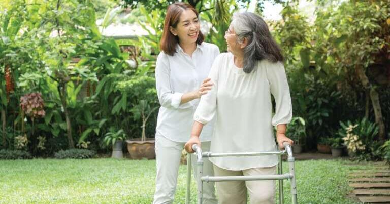 Sundowning: Support and Help for Those Affected by Common Dementia Side ...