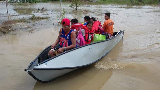 Beyond the county: 11 dead in Philippine typhoon, Snakes on a bus ...