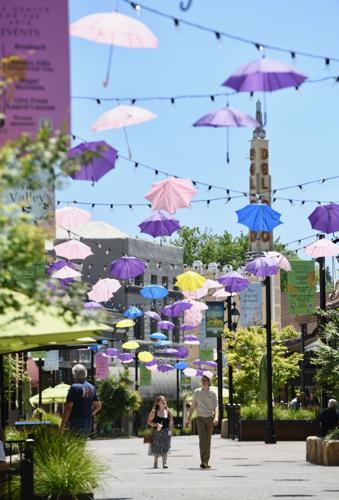 Making downtown Grass Valley lovely and bright (PHOTO GALLERY) | News ...