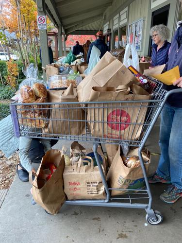 Interfaith Food Ministry spreads holiday cheer with Thanksgiving and ...
