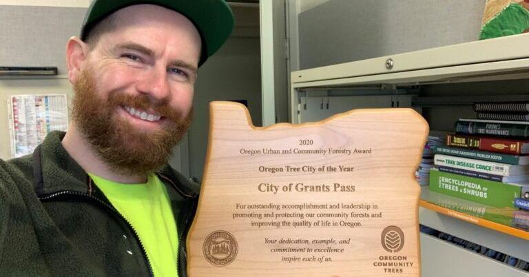 Oregon Community Trees and ODF seek nominees for urban forestry award ...