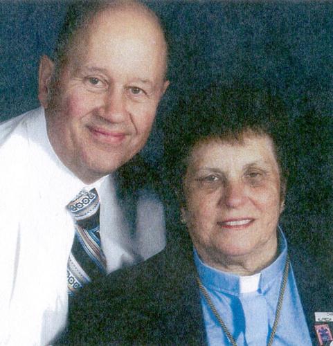Batdorff 50th wedding anniversary | Lifestyles | theworldlink.com