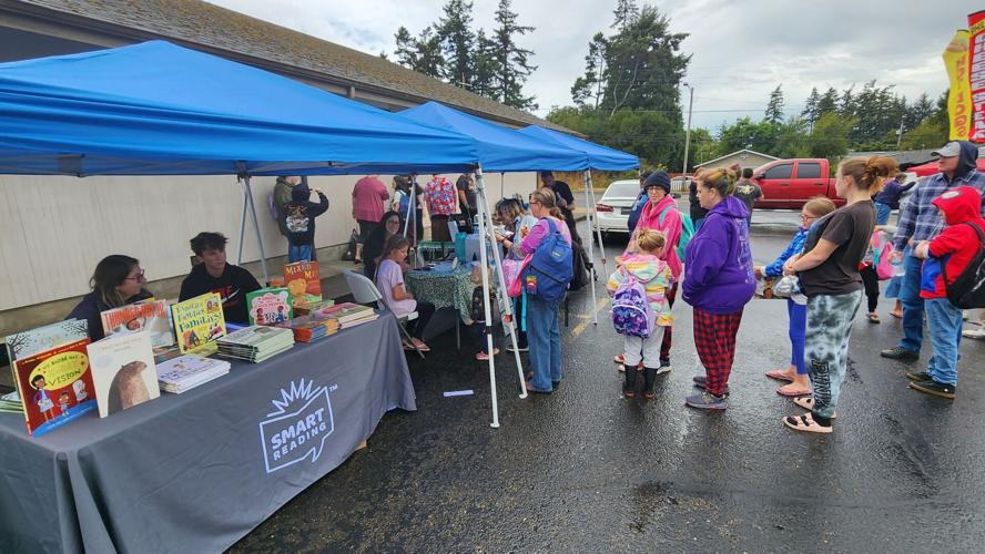 School supply giveaways benefit local students | Local News ...