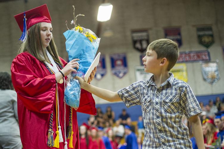 Myrtle Point High School Sends Off Class of 2018 | Photo Collections ...