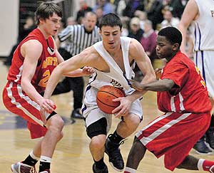 The two sides of Kyle Tedder | Sports | theworldlink.com