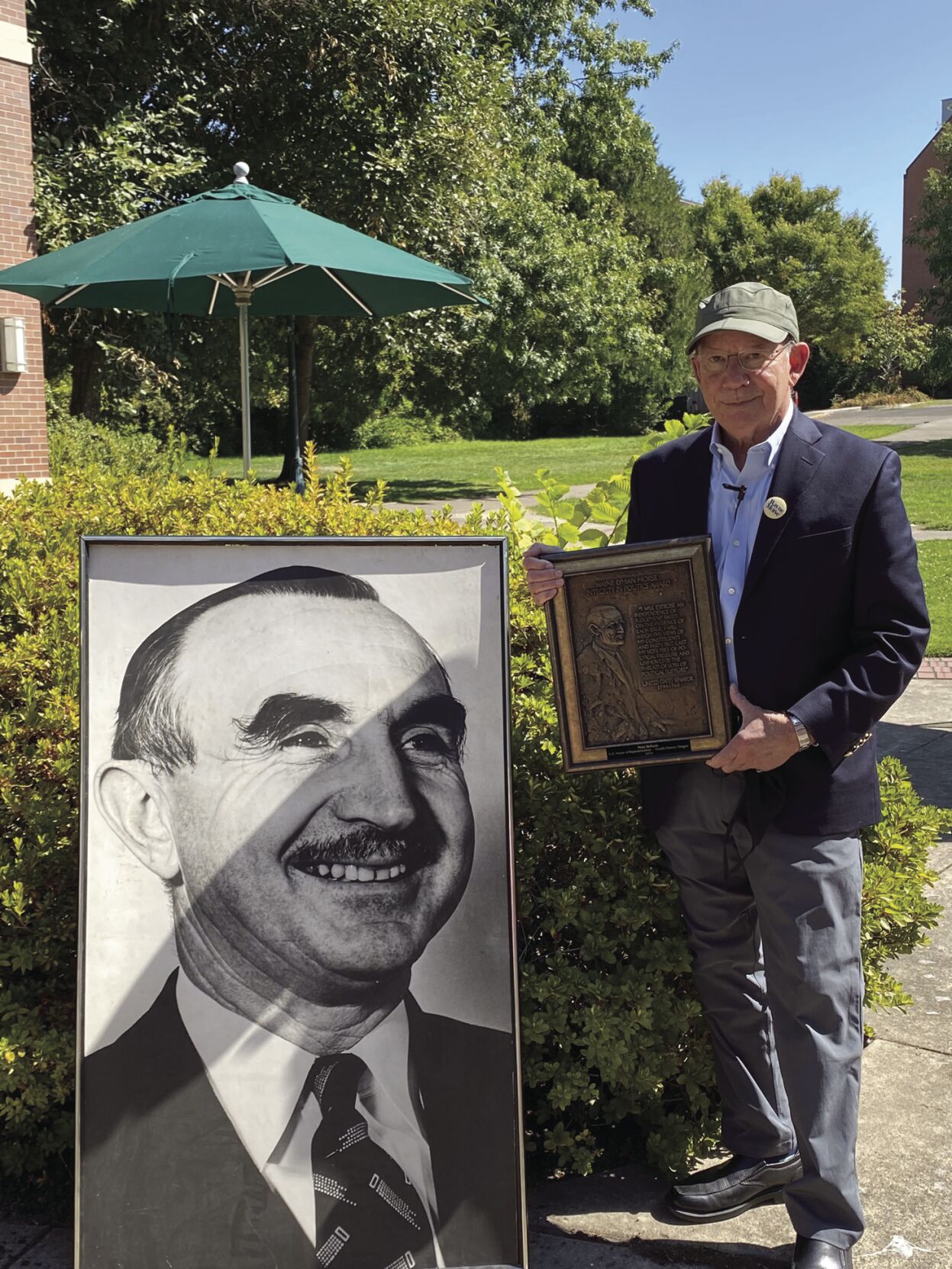 Congressman DeFazio honored with Wayne More Historical Park Corporation ...
