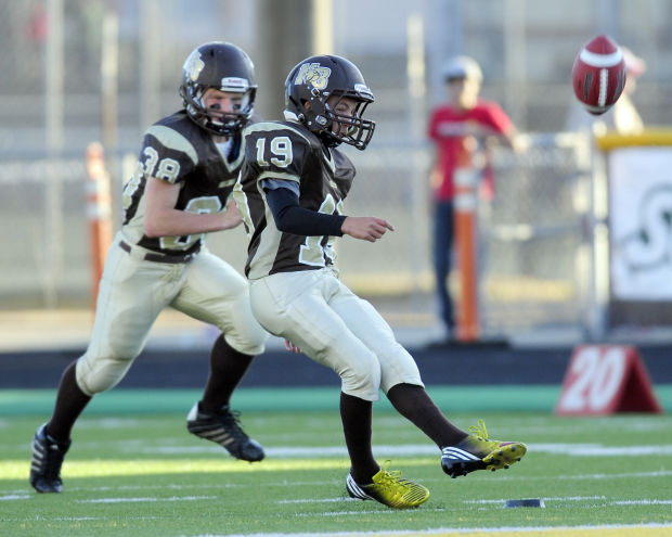 Molalla at North Bend Football | Photo Collections | theworldlink.com