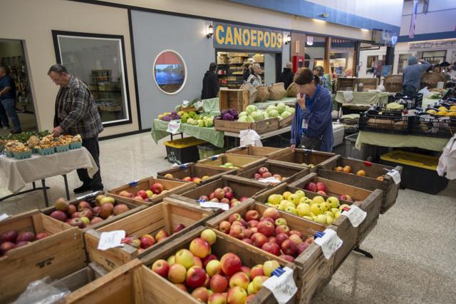 Photos: Farmers Market at Pony Village Mall | Photo Collections ...