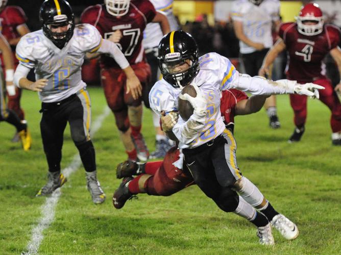 Bandon at Coquille Football | Photo Collections | theworldlink.com
