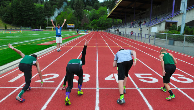 Youth Track Meet | Photo Collections | theworldlink.com