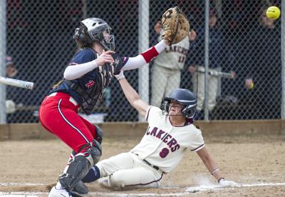 Red Devils sweep SWOCC in softball | Local Sports | theworldlink.com