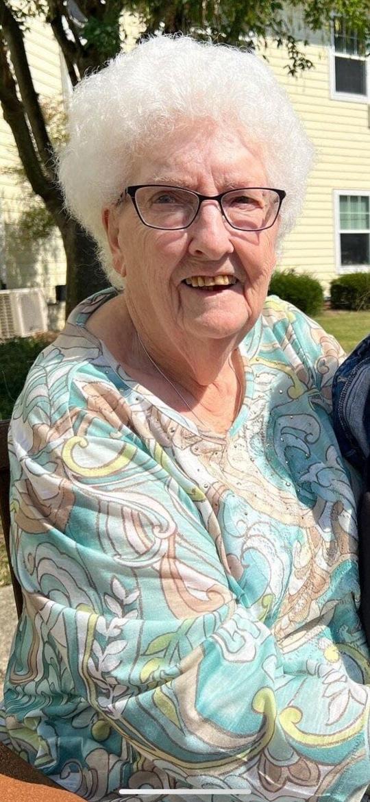 Gloria June Woodman | Obituaries | theworldlink.com