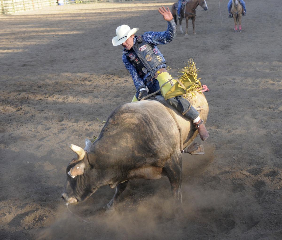 Rodeo at the Coos County Fair | Photo Collections | theworldlink.com