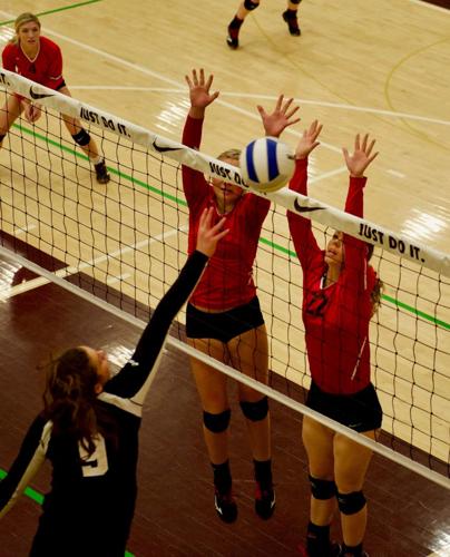Coquille Red Devils fall in semis | Photo Collections | theworldlink.com