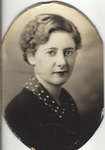 Bandon's eldest citizen Marjorie Stephenson turns 106 | Bandon News ...