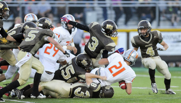 Molalla at North Bend Football | Photo Collections | theworldlink.com