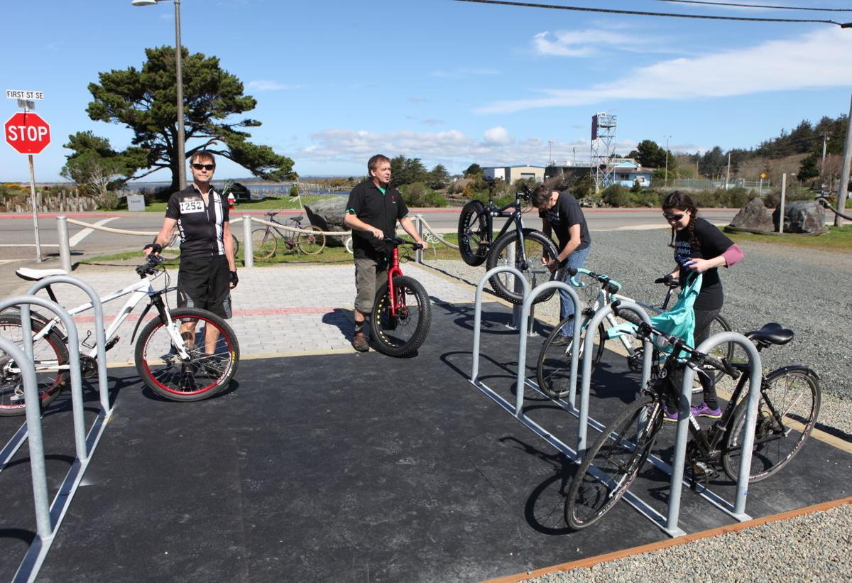 Cycle Stop receives excellence award | News | theworldlink.com