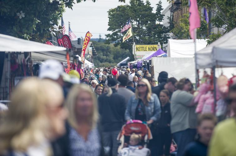 Coos Bay ends summer with Fun Festival | Local News | theworldlink.com