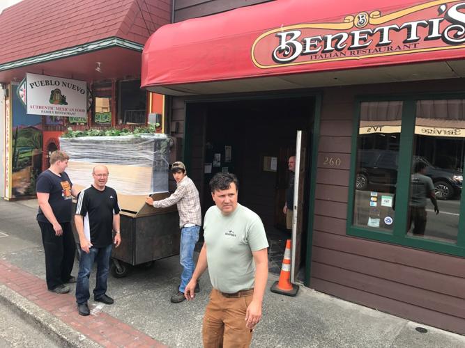 Benetti's fountain lives on at new home | Local News | theworldlink.com