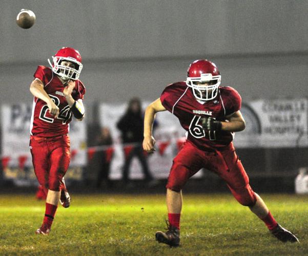 Glide at Coquille Football | Photo Collections | theworldlink.com