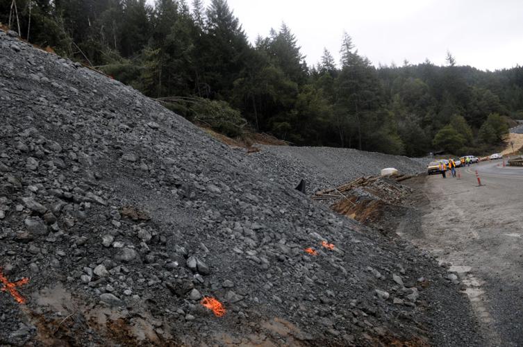 Highway 42 Landslide | Photo Collections | theworldlink.com