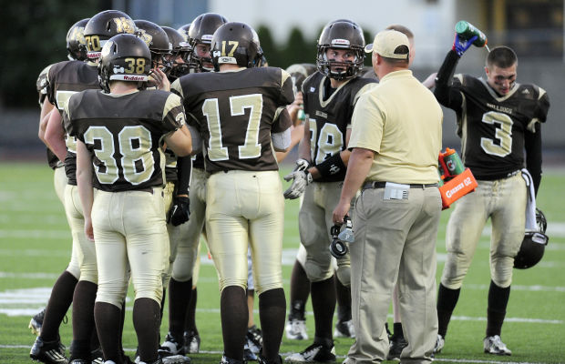 Molalla at North Bend Football | Photo Collections | theworldlink.com
