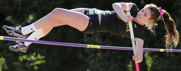 Marshfield Track Meet | Photo Collections | theworldlink.com