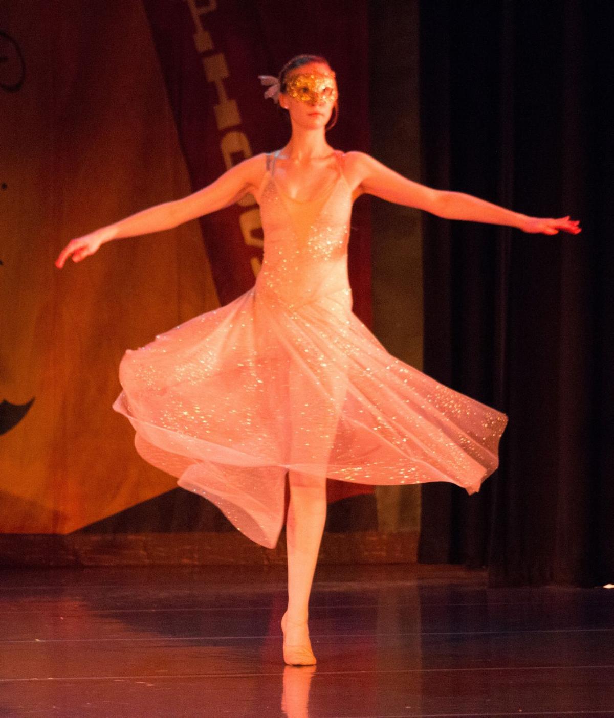 Ballet dancer from MarLo Dance heads to Hult | News | theworldlink.com