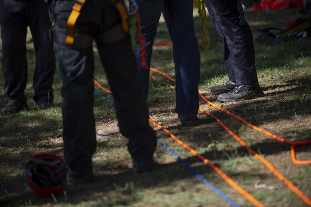 Local firefighters learn rope rescue skills | Local News | theworldlink.com