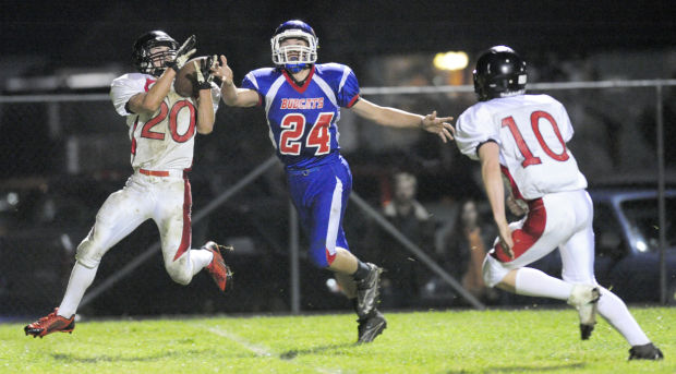 Reedsport at Myrtle Point Football | Photo Collections | theworldlink.com