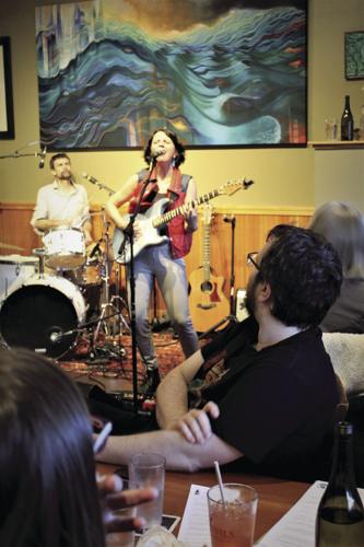 Concert series rocks 7 Devils | Local News | theworldlink.com