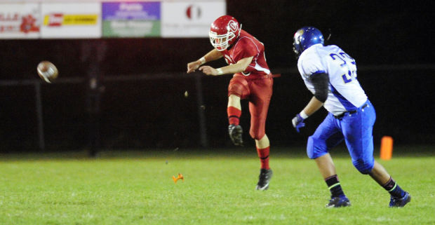 Glide at Coquille Football | Photo Collections | theworldlink.com