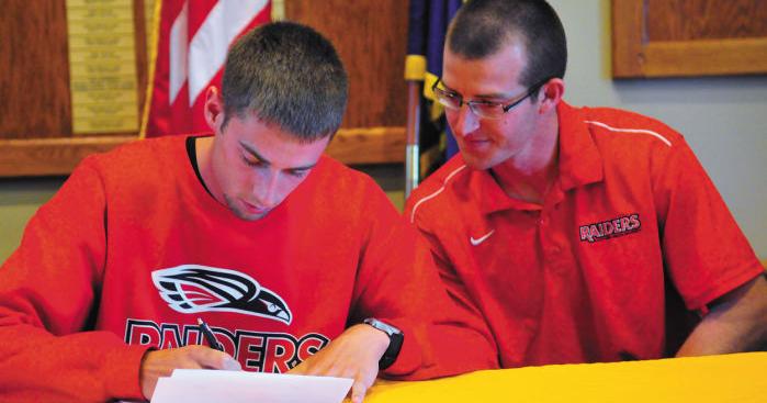 Cunningham signs with Southern Oregon | Local Sports | theworldlink.com