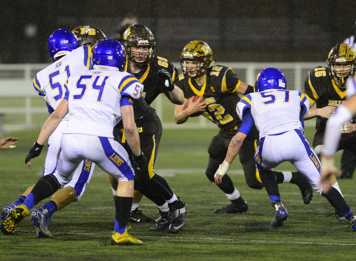 Bulldogs Win the Title Game | Photo Collections | theworldlink.com