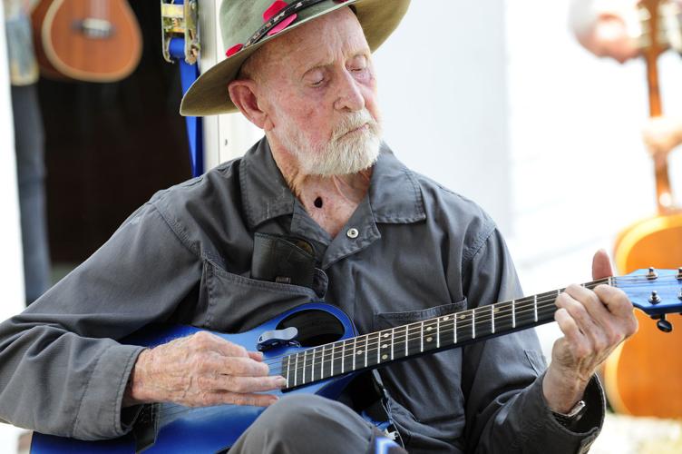 Old Time Fiddlers | Photo Collections | theworldlink.com