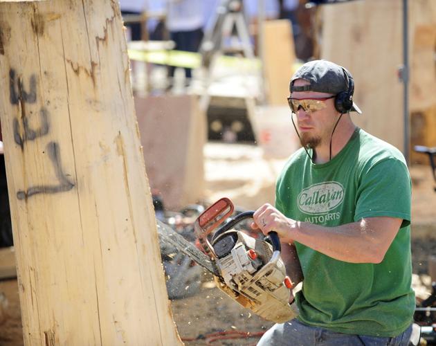Reedsport Chainsaw Carving Championship — Day One | Photo Collections ...