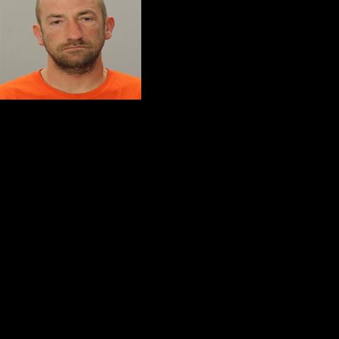 Police say 3 officers needed to subdue alleged McKay's robber | Crime ...