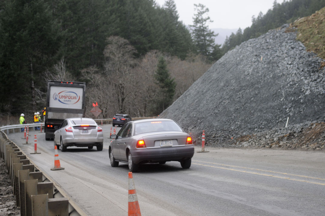 Highway 42 Landslide | Photo Collections | theworldlink.com